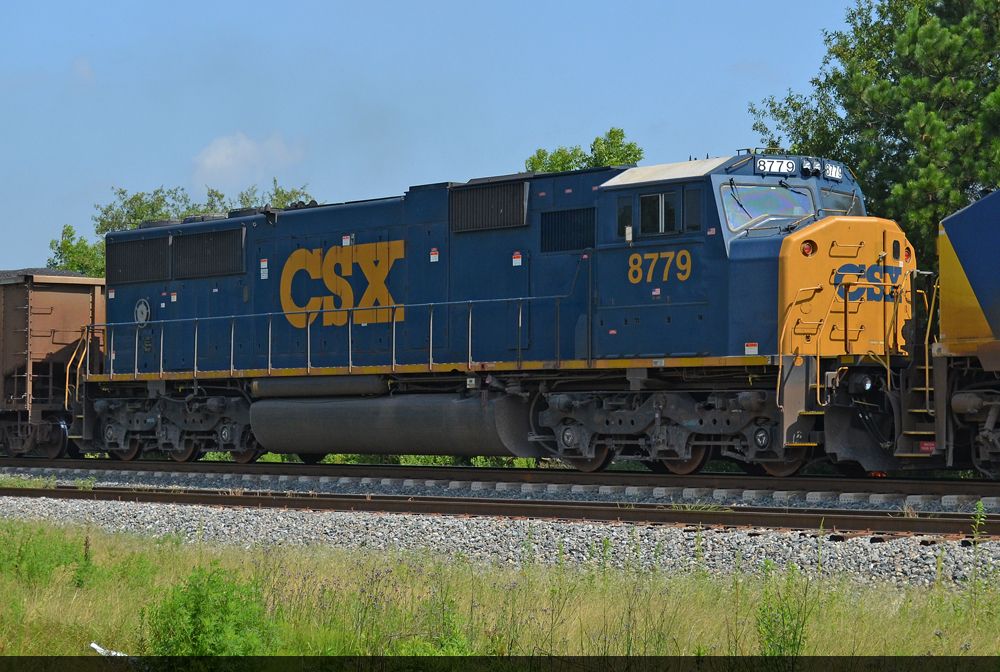 CSX 8779